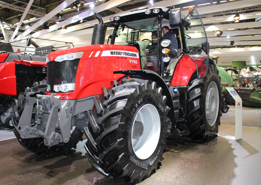 Massey Ferguson. Nuova serie MF 7700, l'evoluzione della 7600 | TRATTORI Web - News sui trattori