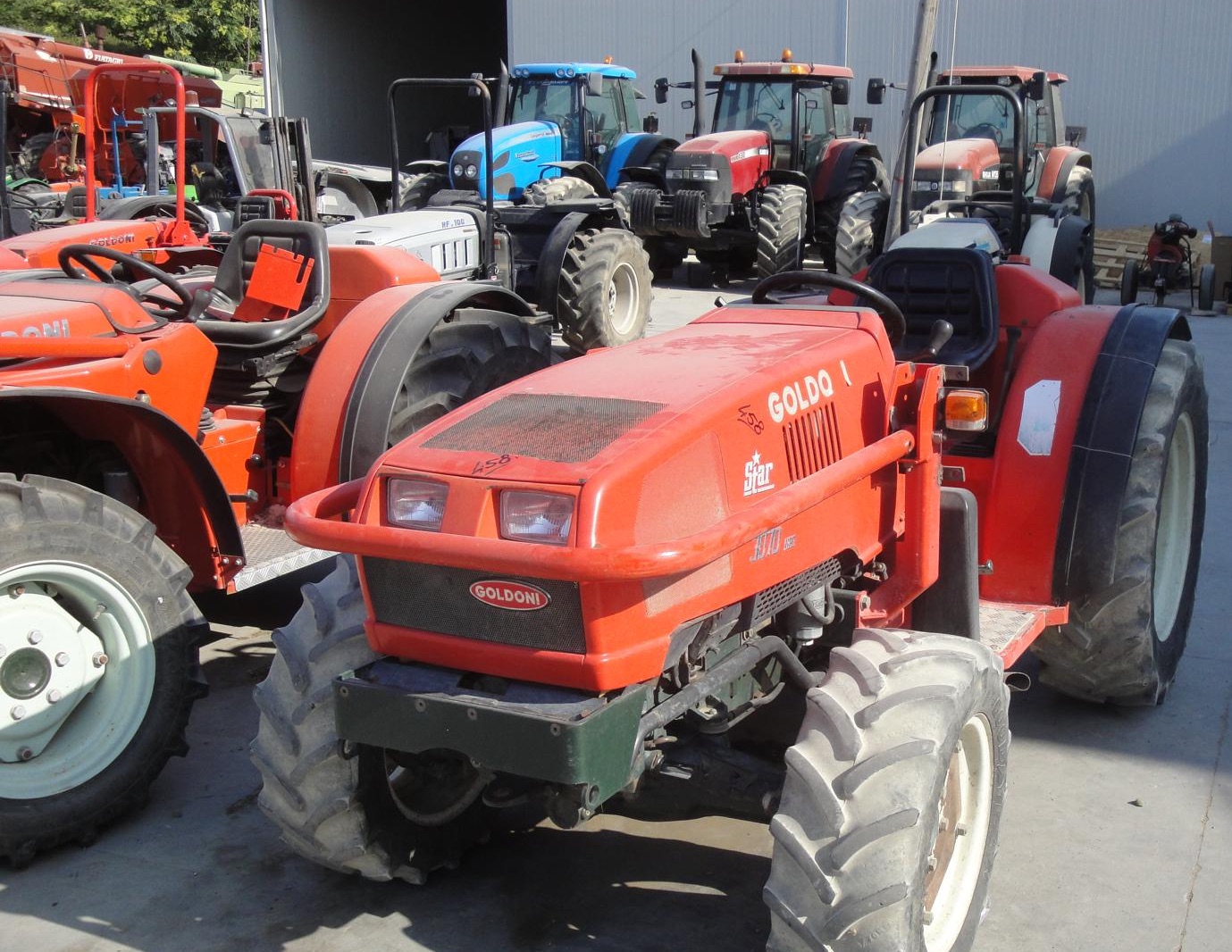 Trattori usati: se l'usato batte il nuovo. Più passaggi di proprietà ...