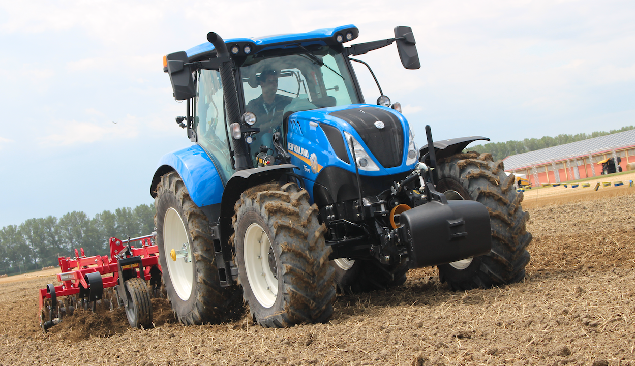 New Holland T6 175 Dynamic Command – NOSXAT