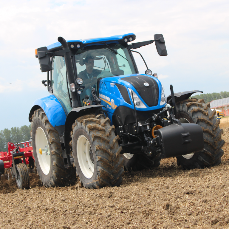 New Holland T6.175 Dynamic Command. La verità sta nel mezzo | TRATTORI ...
