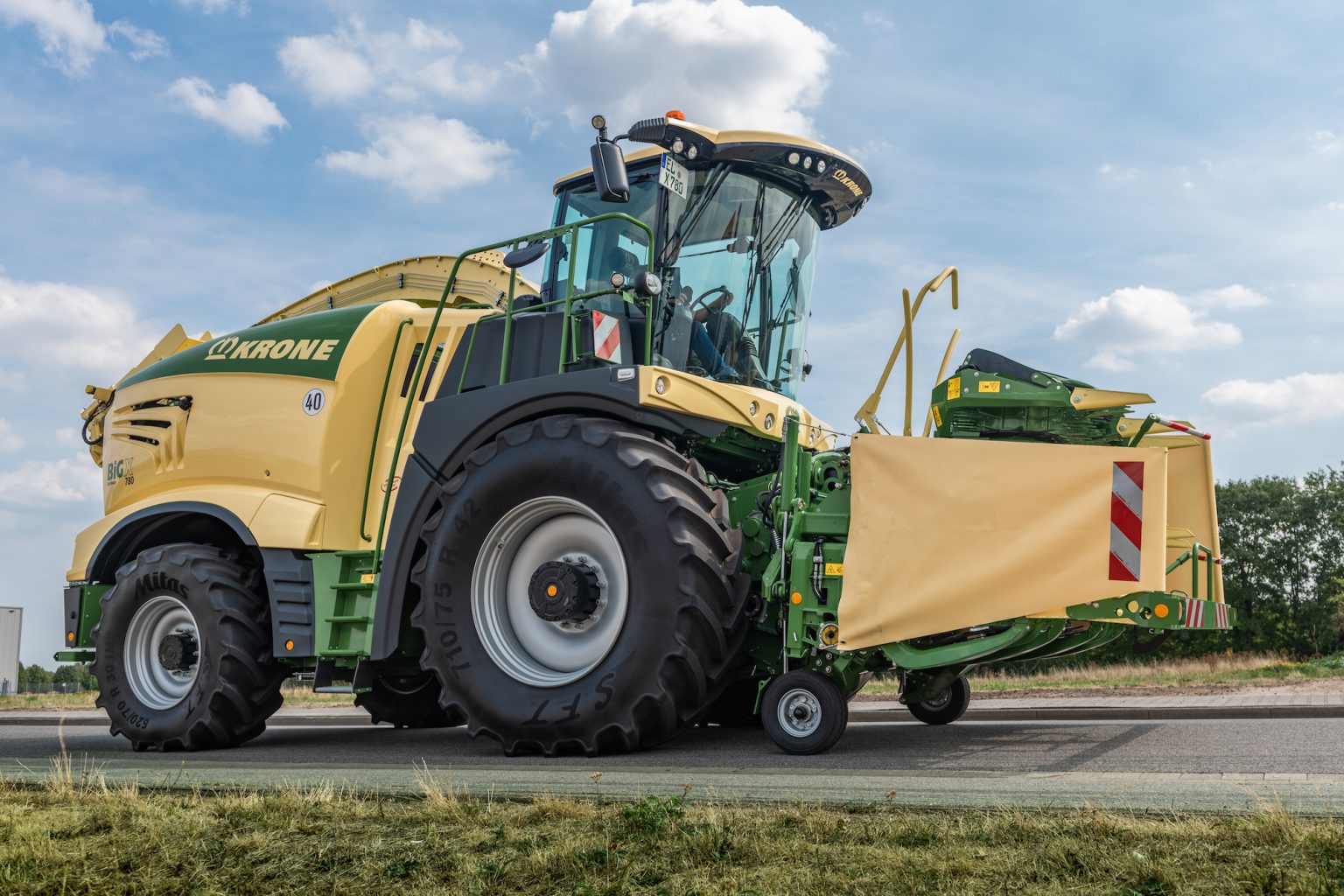 Krone BiG X 1180, la nuova regina della Casa di Spelle | TRATTORI Web ...