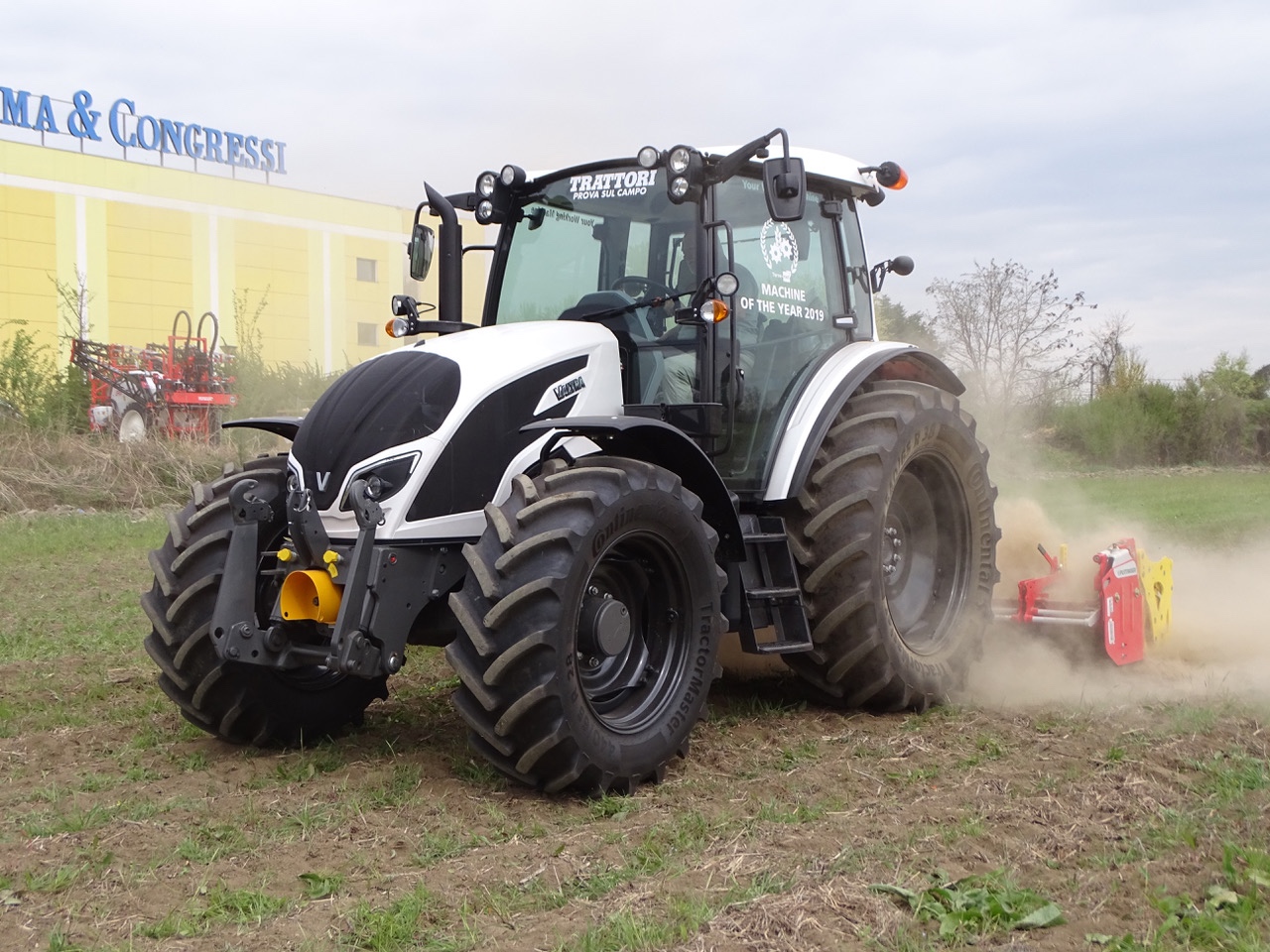 Valtra A114 H4, l’HiTech4 debutta in Serie A | Trattori Web