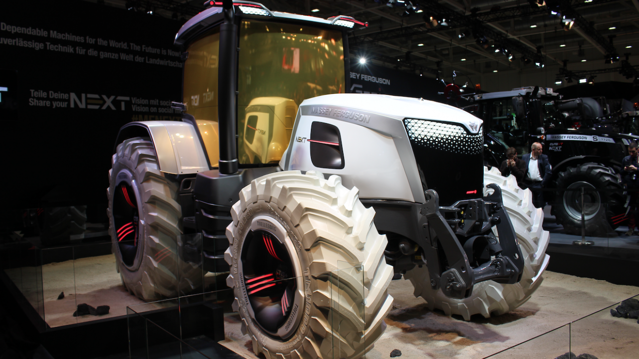 Massey Ferguson MF NEXT. Un trattore spaziale | TRATTORI Web - News sui ...