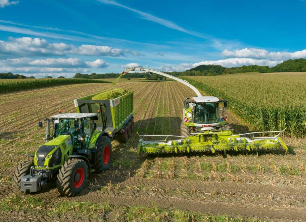 ORBIS 900, il nuovo modello della testata frontale a mais di CLAAS