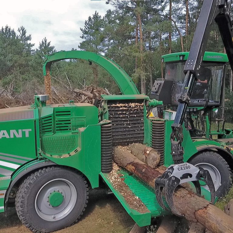 Diamant 2000, la nuova cippatrice Albach monta un motore MAN D4276