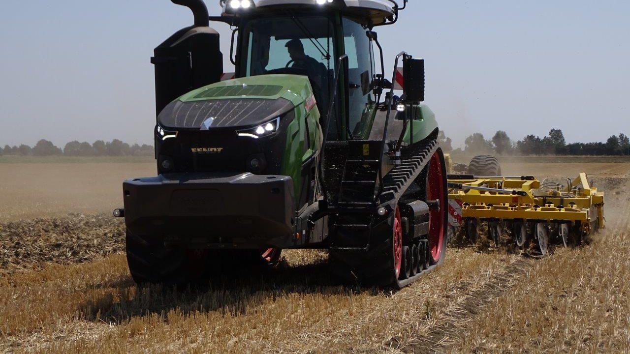 Fendt 1162 Vario MT, la prova sul campo della versione cingolata