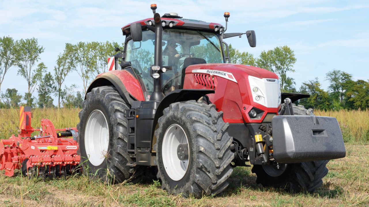 McCormick X8 VT-Drive Stage V, rinnovato il design