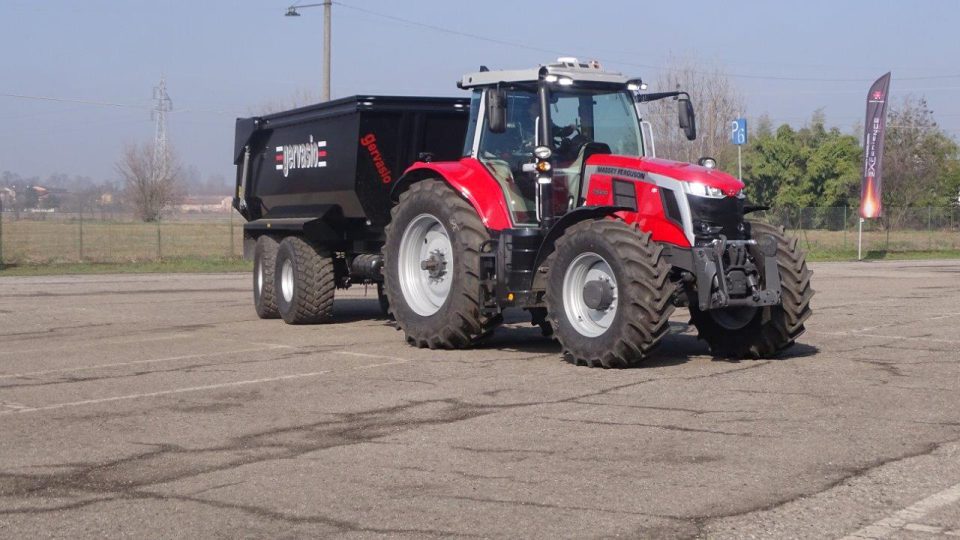 Massey Ferguson 7S 210, le impressioni sul campo