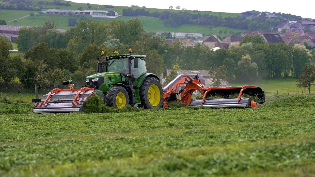 Kuhn scende in campo con le nuove attrezzature agricole per il 2022
