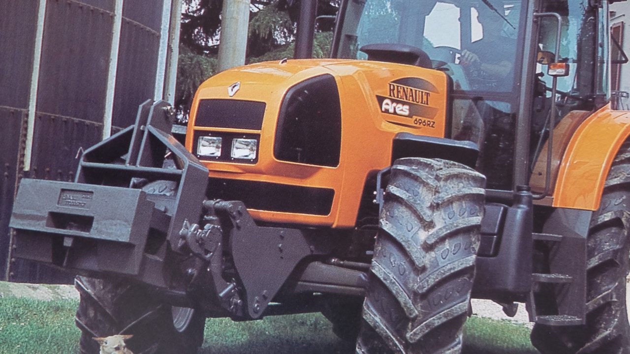 Renault Ares 696 RZ, quando in patria era il primo. La prova del 2002