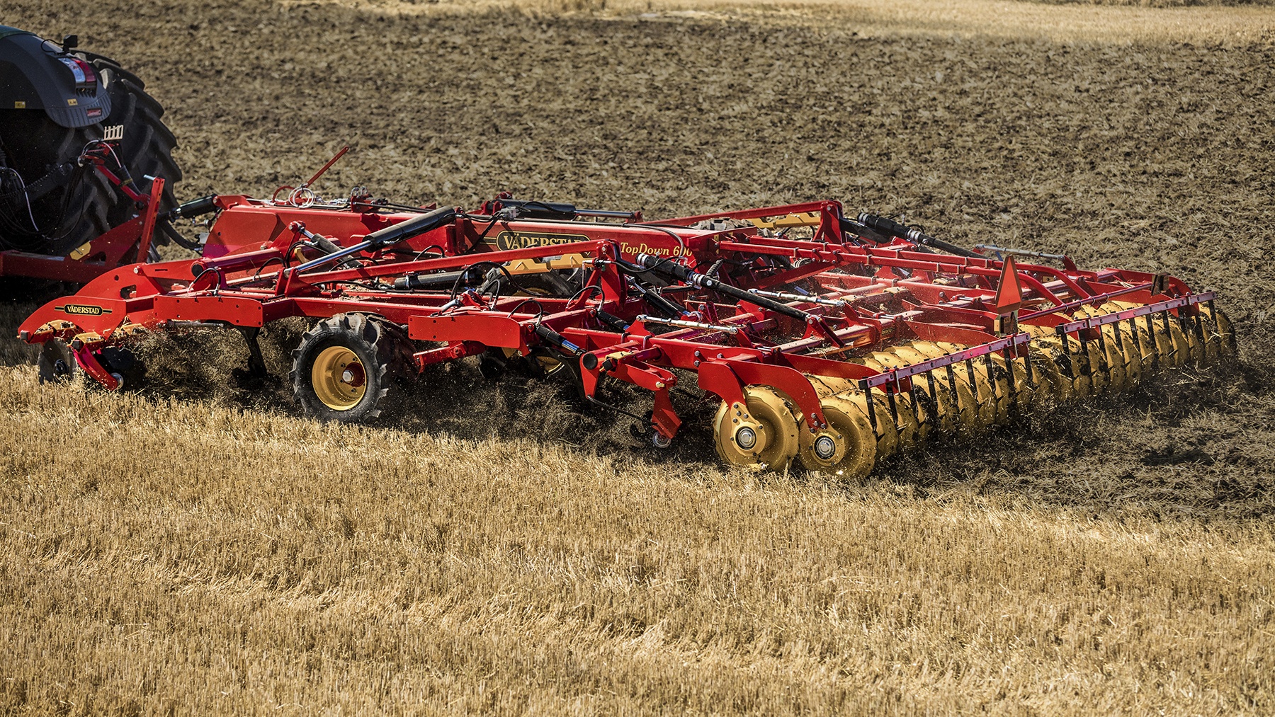 TopDown, Väderstad lancia un nuovo coltivatore multi-funzionale