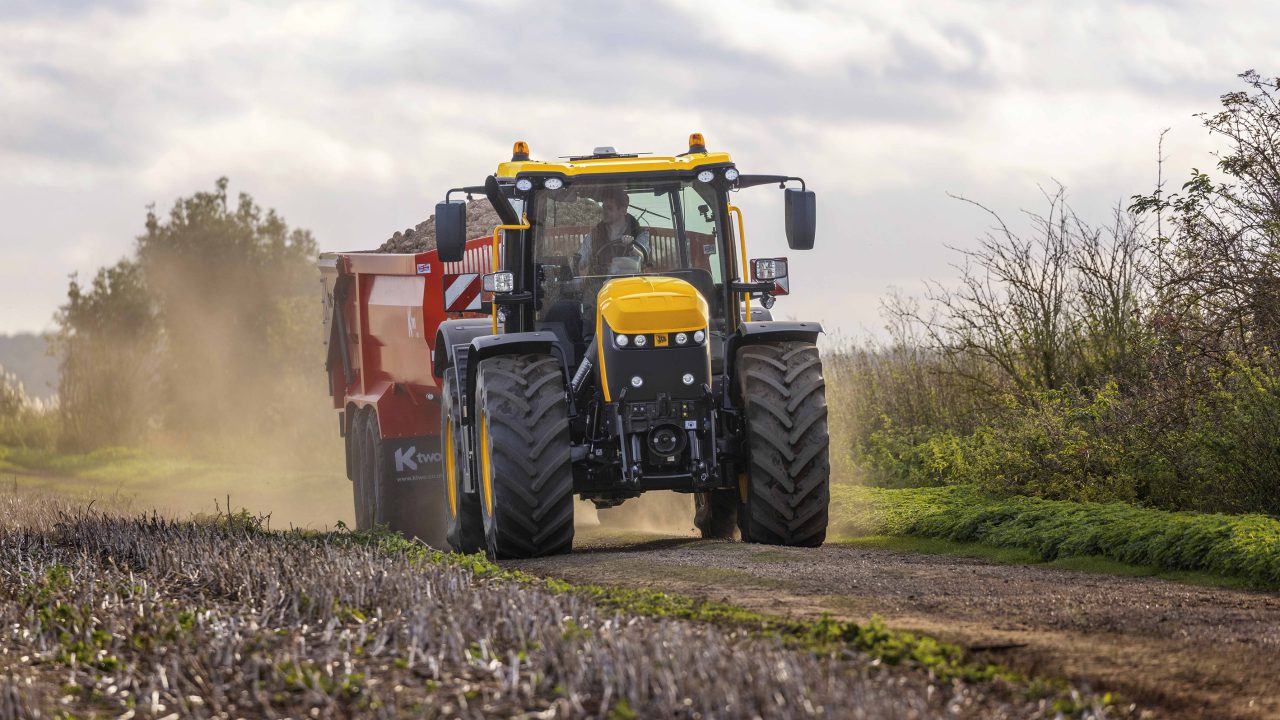 Fastrac "ICON", i nuovi trattori JCB con tecnologie all'avanguardia