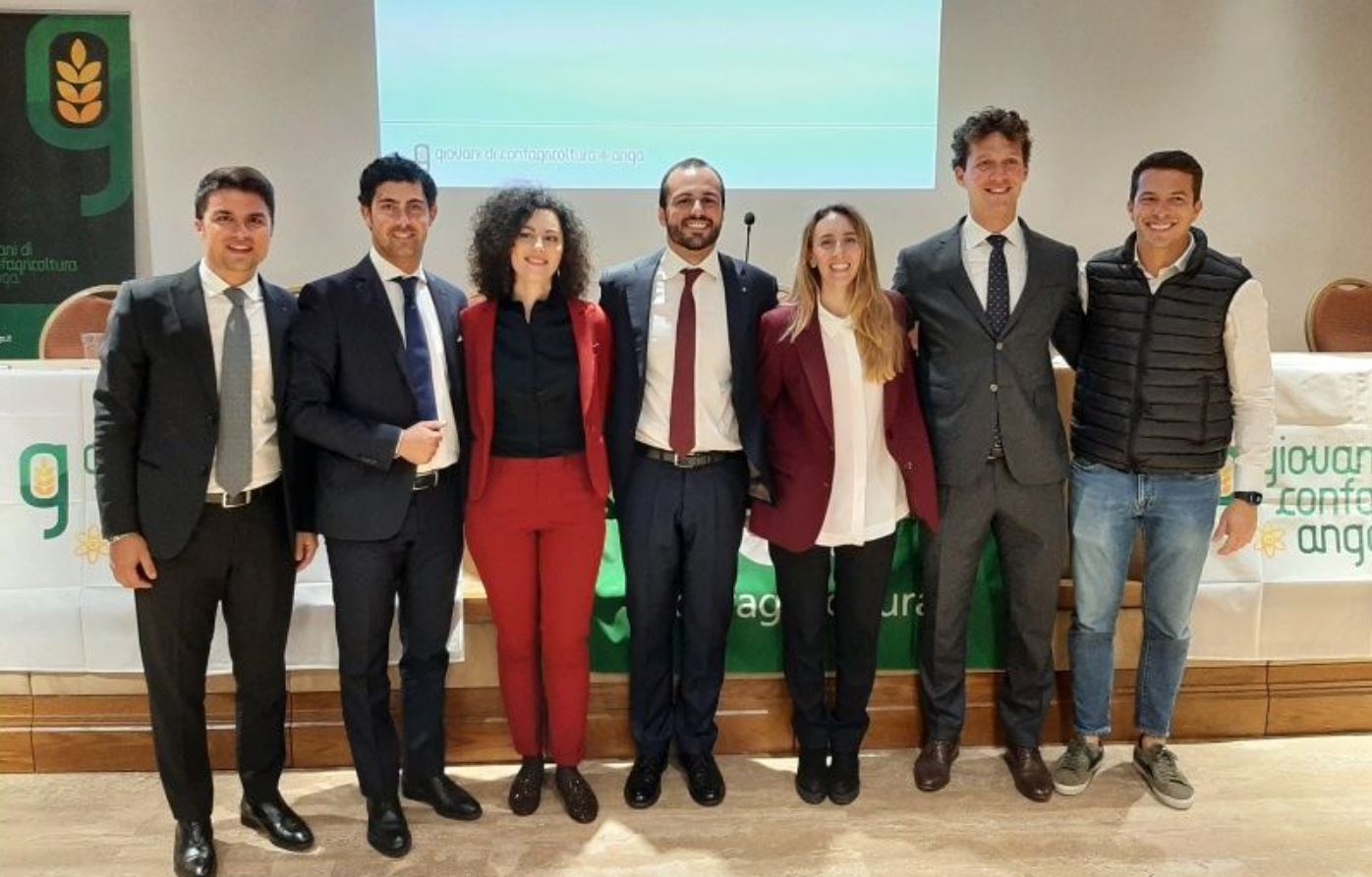Giovanni Gioia è il nuovo presidente dei Giovani di Confagricoltura Giovanni Gioia è il nuovo presidente dei Giovani di Confagricoltura