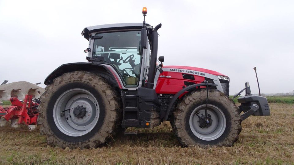 Massey Ferguson 8S.305 Dyna-VT, la chiusura del cerchio. La prova