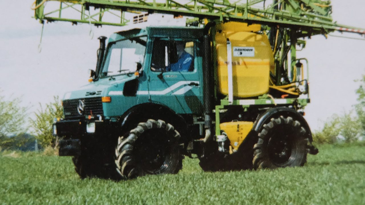 Mercedes-Benz, quando i trattori affiancavano le automobili