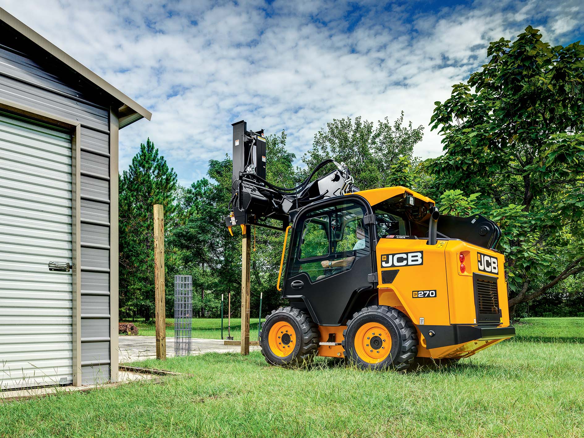 JCB svela le nuove pale gommate con motore Stage V