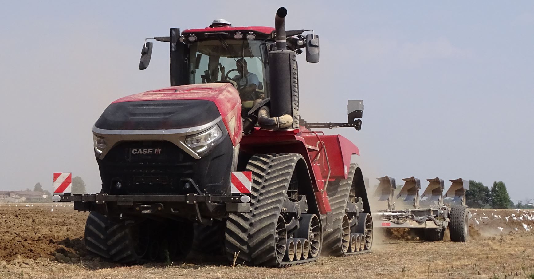 Case IH Quadtrac 715, megalotractor. La prova in campo